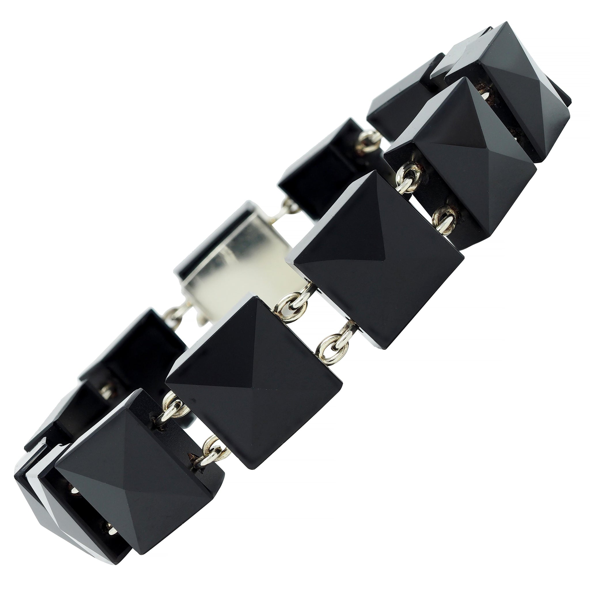 Early Art Deco Faceted Black Onyx 18 Karat White Gold Pyramid Link Ant