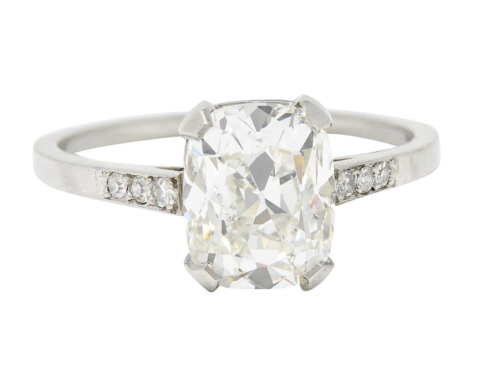 2.00 Center Stone Carat Range | Wilson's Estate Jewelry